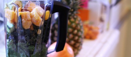 How to make a smoothie bar at home - Monica Spoelstra Metz