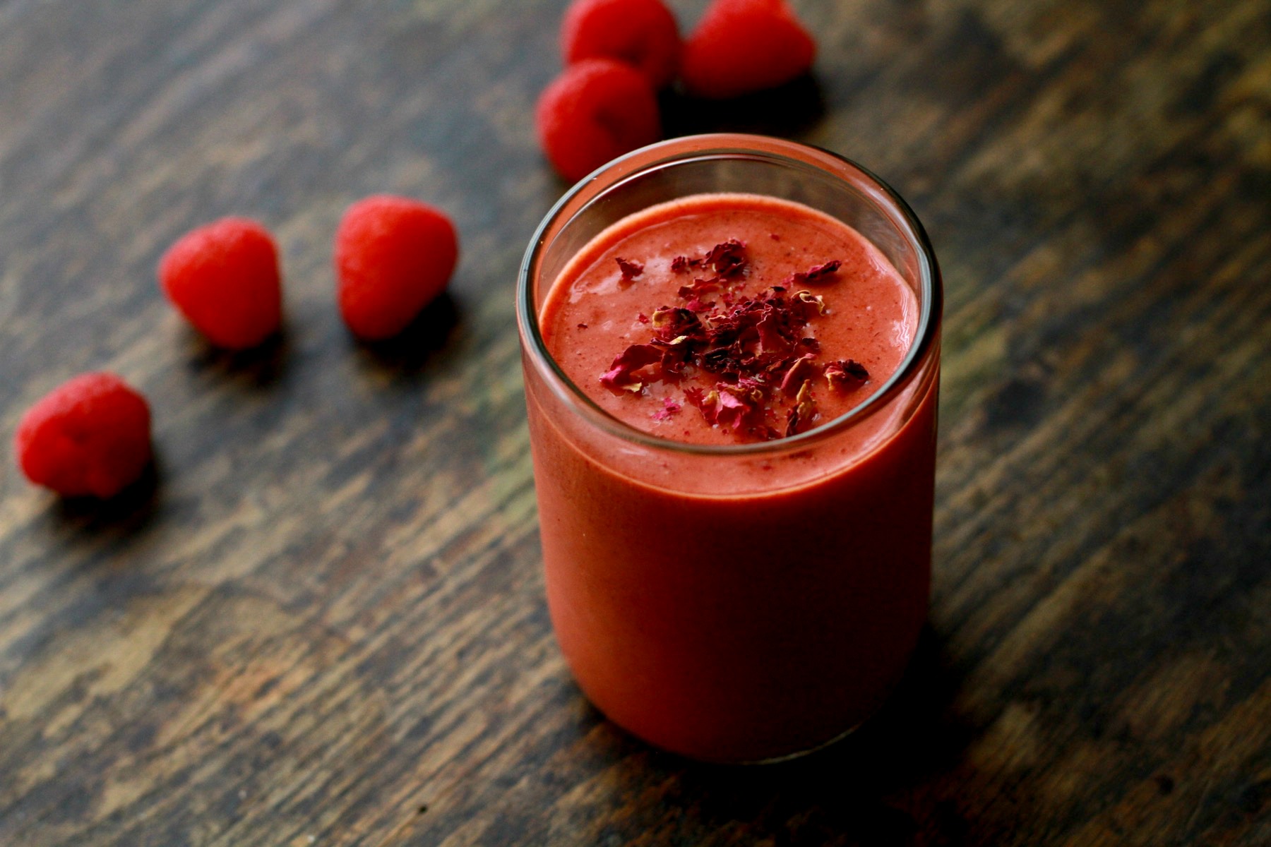 Raspberry Rose Smoothie Recipe | Plant based, dairy free, gluten free